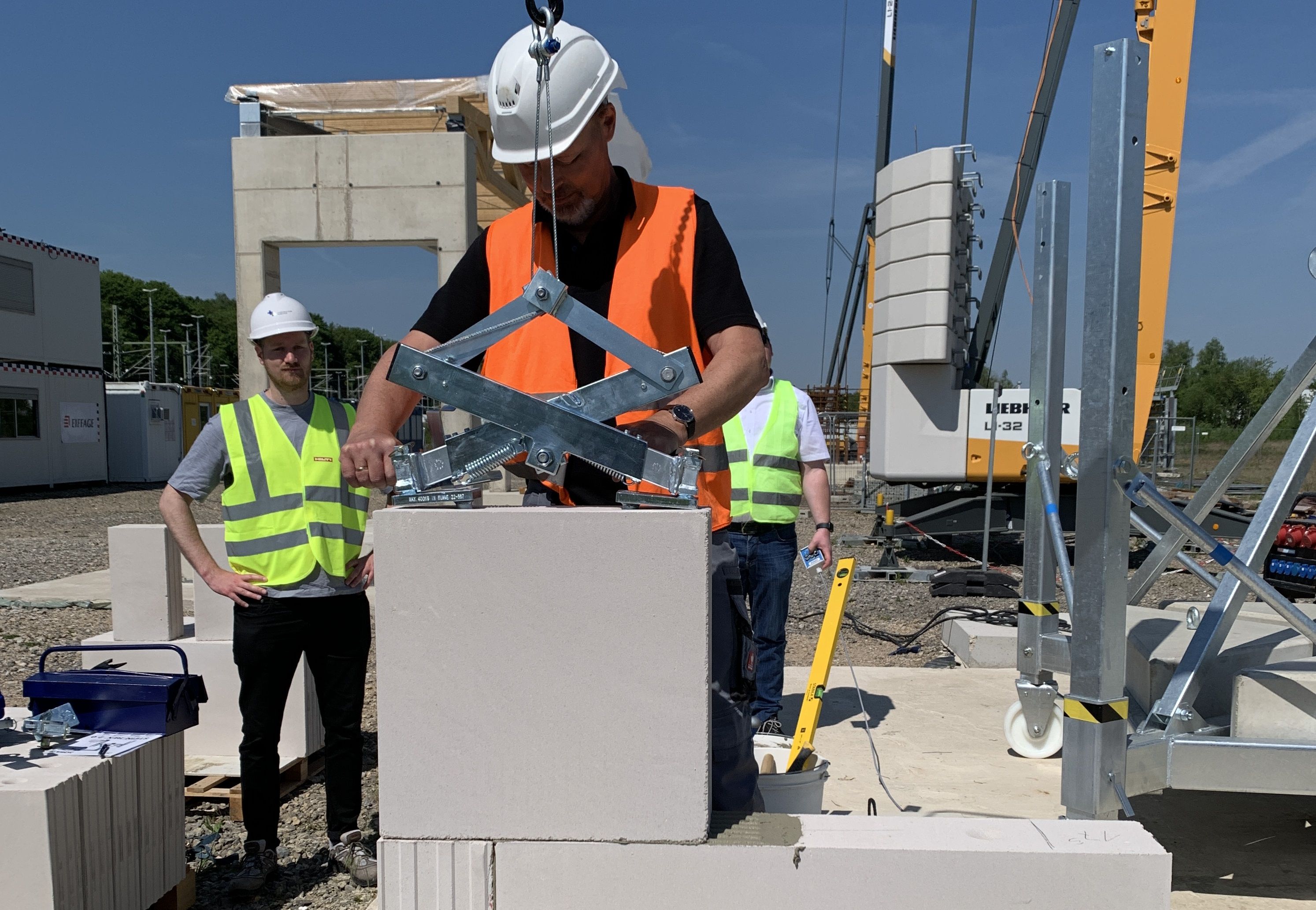 Wie Xella am CCR in Aachen an Zukunft des digitalen Bauens arbeitet ...